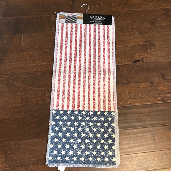 Lauren Ralph Lauren | Dining | Ralph Lauren Americana Flag Table Runner ...